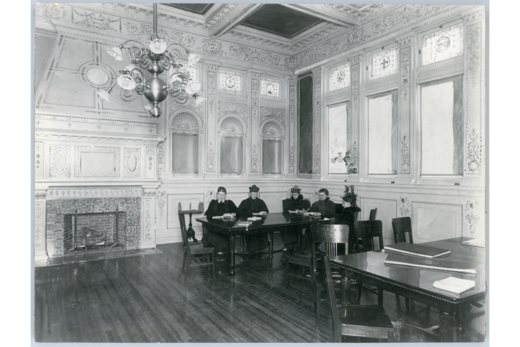 Lithgow Public Library